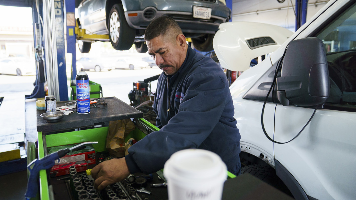Fleet Services - Commercial Vehicle Maintenance | Smog Mart Sacramento
